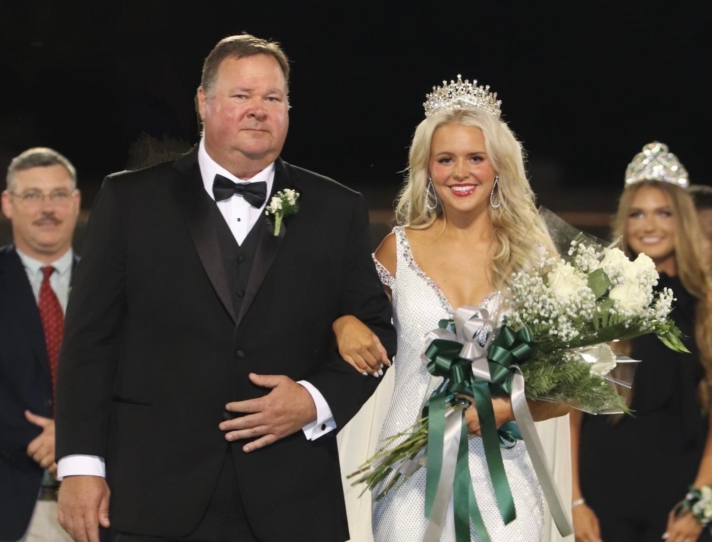 PPCA crowns 2022 Homecoming Queen - Park Place Christian Academy